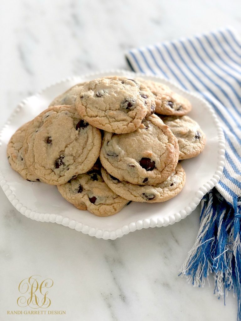 the best chocolate chip cookies recipe