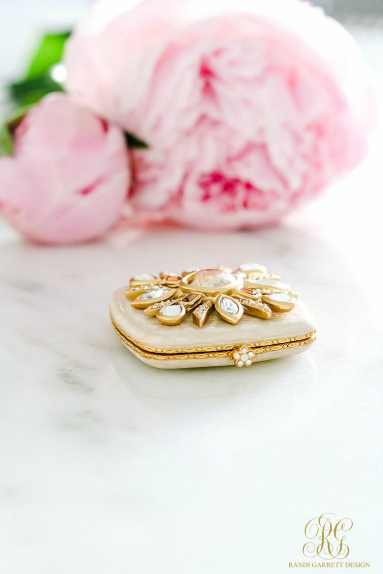5 Sentimental Gift Ideas for Any Occasion - Randi Garrett Design