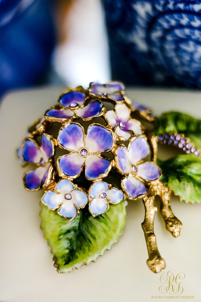 5 Sentimental Gift Ideas for Any Occasion - Randi Garrett Design