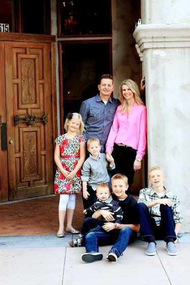 Tips for Design Worthy Family Photos - Randi Garrett Design