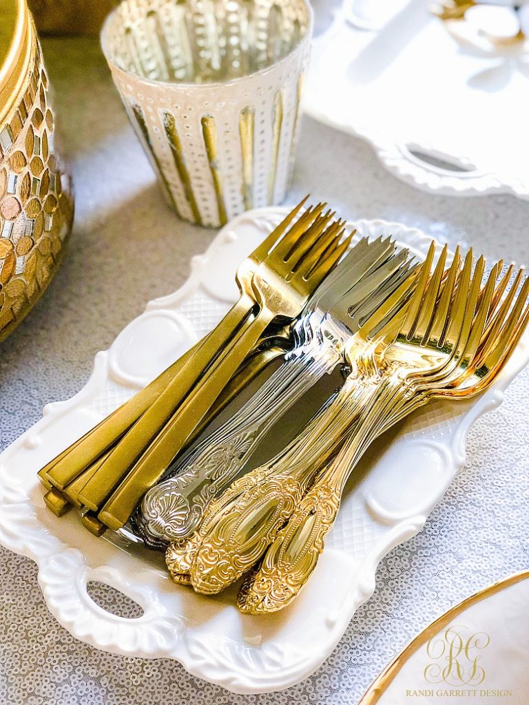 7 Hosting Essentials Every Hostess Needs - Randi Garrett Design