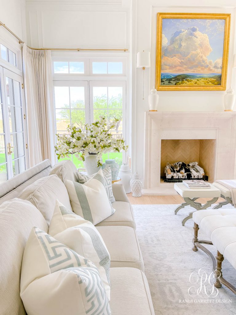 Relaxing Summer Styling Tour + Tips - Randi Garrett Design