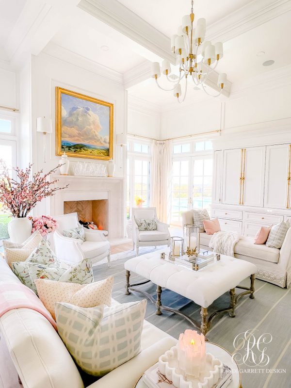 Spring Home Tour - Spring Decor Ideas for your Family Room - Randi ...