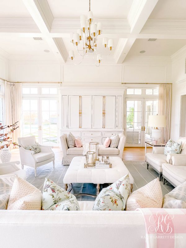 Spring Home Tour - Spring Decor Ideas for your Family Room - Randi ...