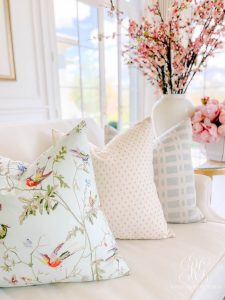 Spring Home Tour - Spring Decor Ideas for your Family Room - Randi ...