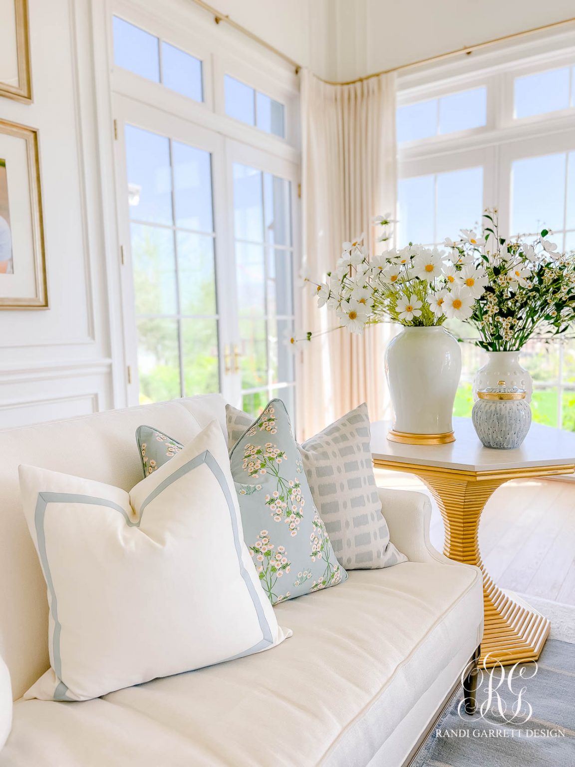 Summer decorating for your Family Room - Randi Garrett Design