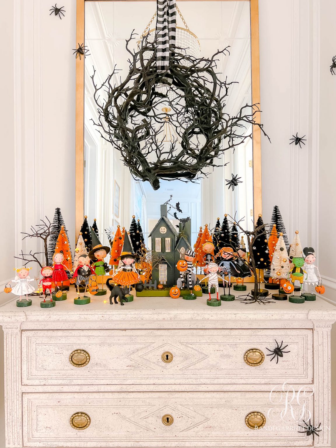Halloween Trick or Treaters Decor Tradition - Randi Garrett Design