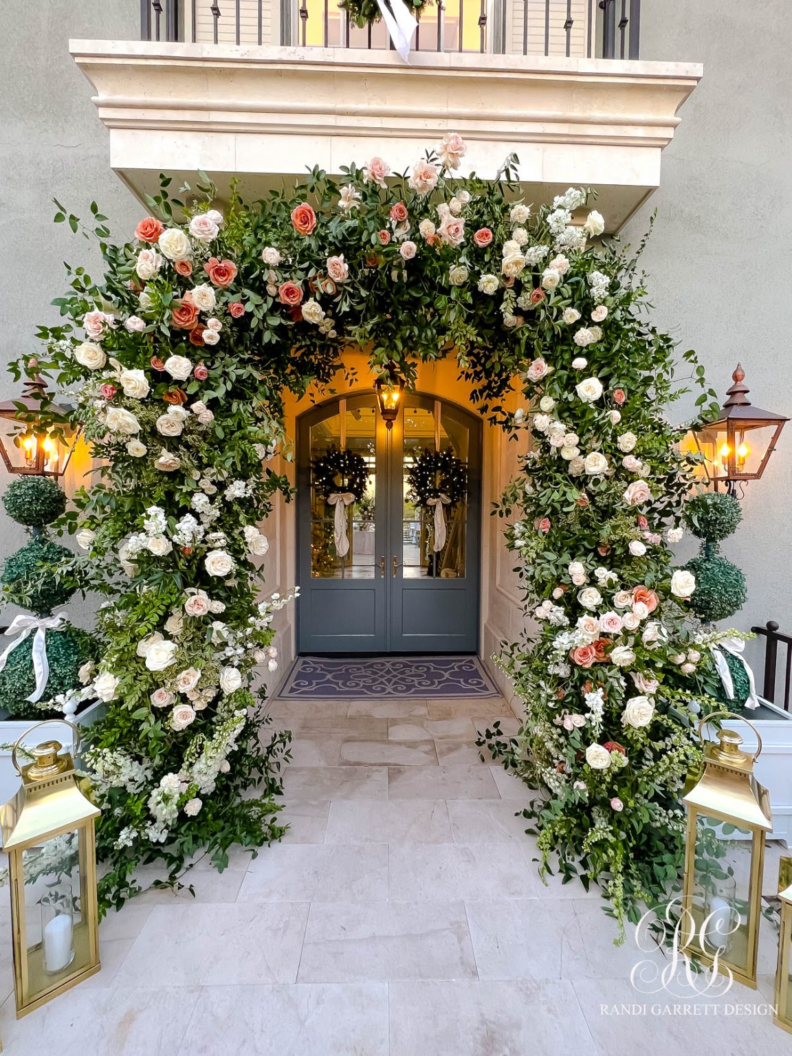 The Wren Christmas + Wedding Exterior - Randi Garrett Design