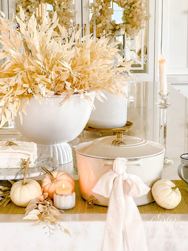 Holiday Hosting Essentials - Randi Garrett Design
