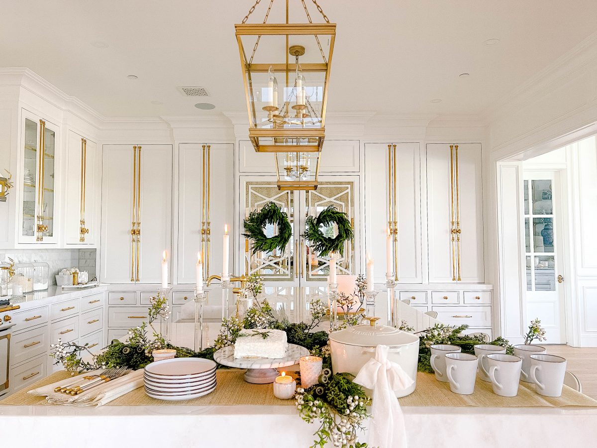 Holiday Hosting Essentials - Randi Garrett Design