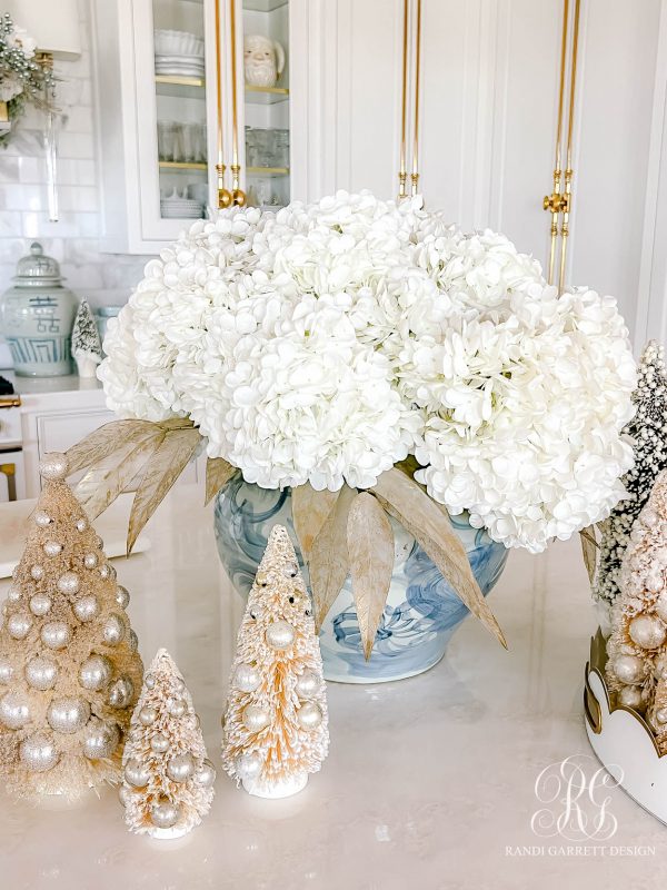 Christmas Decor Essentials - Randi Garrett Design