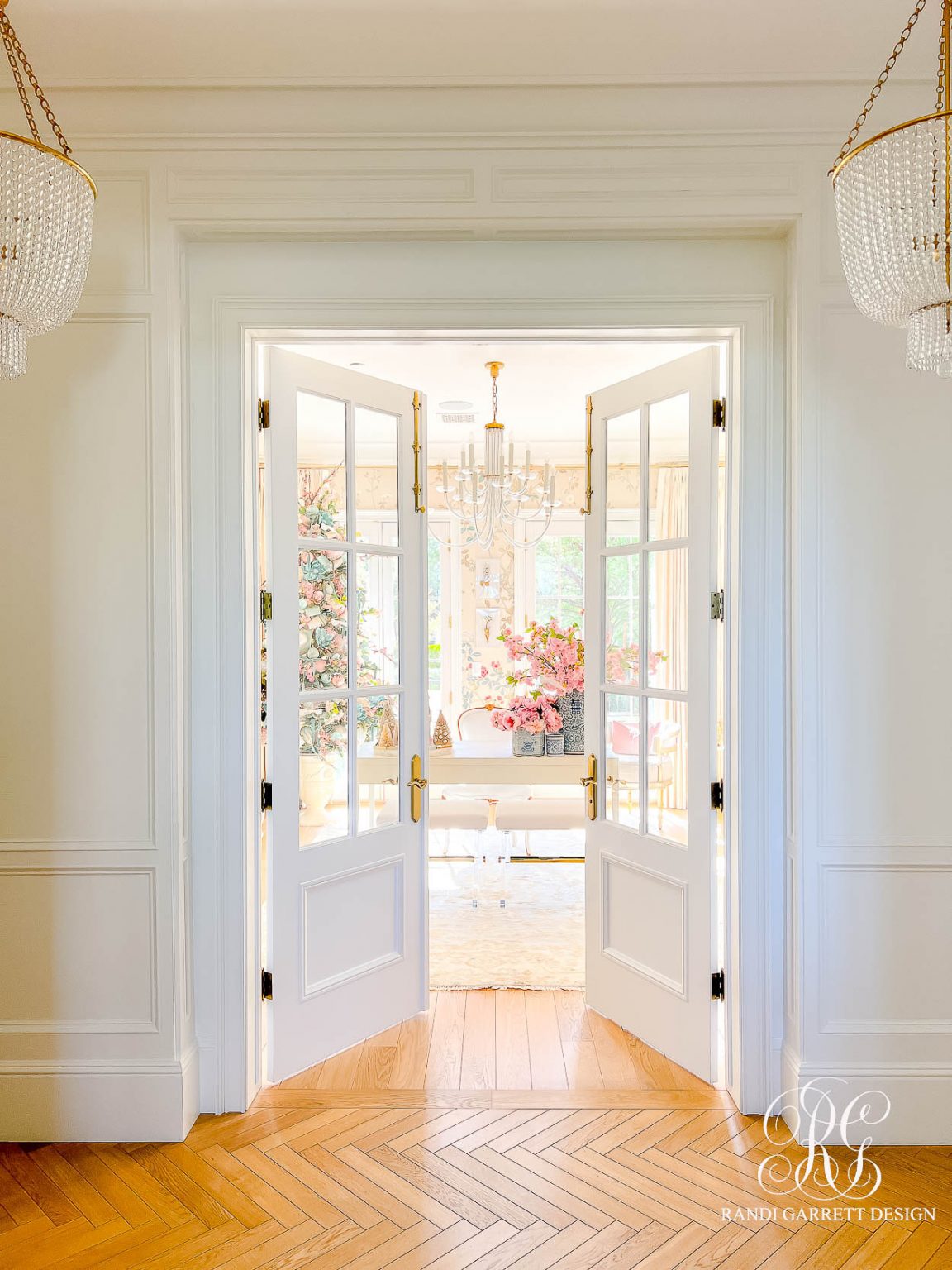 Parisian Inspired Christmas Tree + Home Office - Randi Garrett Design