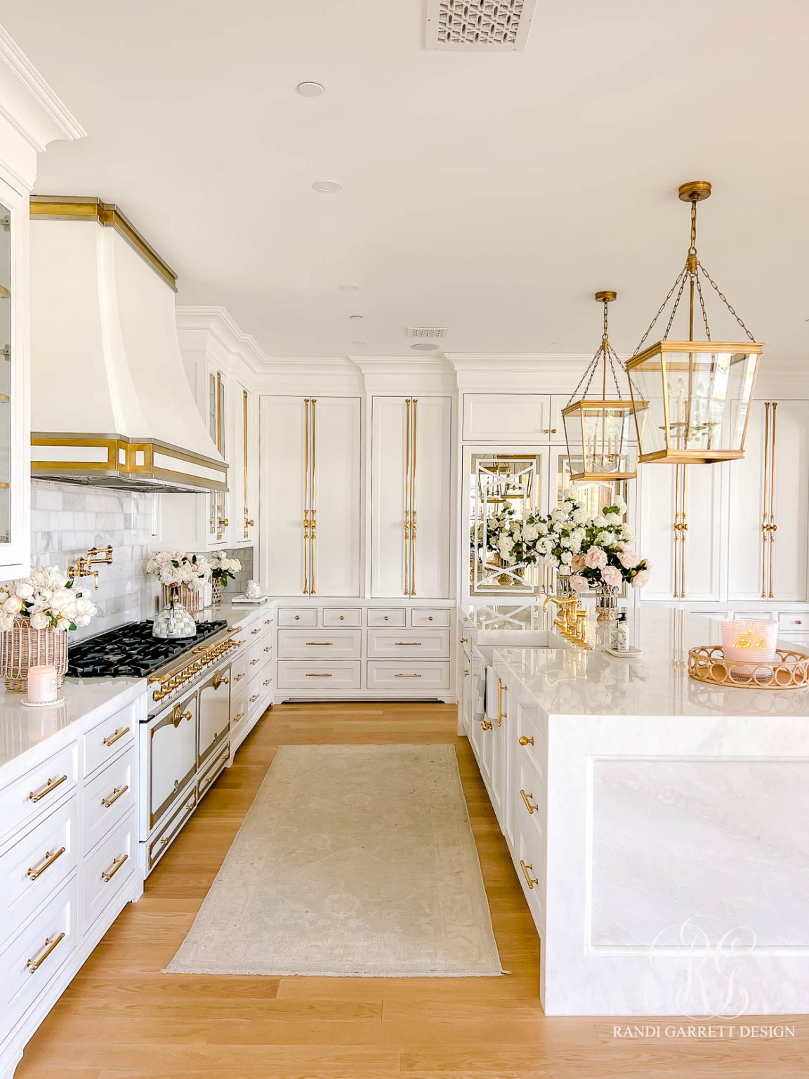 Spring Kitchen Tour - Ideas to Style your Kitchen for Spring - Randi ...