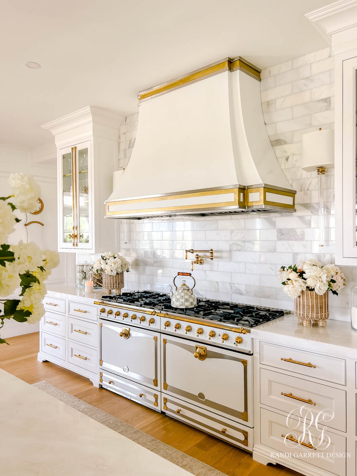 Spring Kitchen Tour - Ideas to Style your Kitchen for Spring - Randi ...