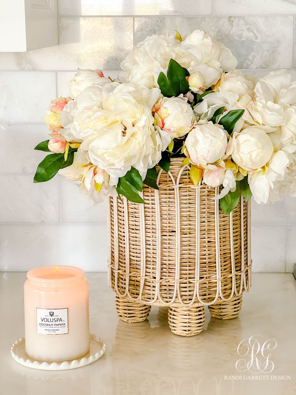 Spring Kitchen Tour - Ideas to Style your Kitchen for Spring - Randi ...